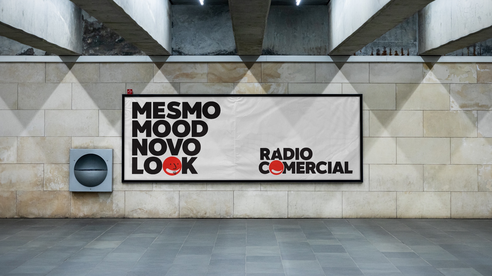 A Rádio Comercial toca um rebranding - Briefing: Todas as notícias ...